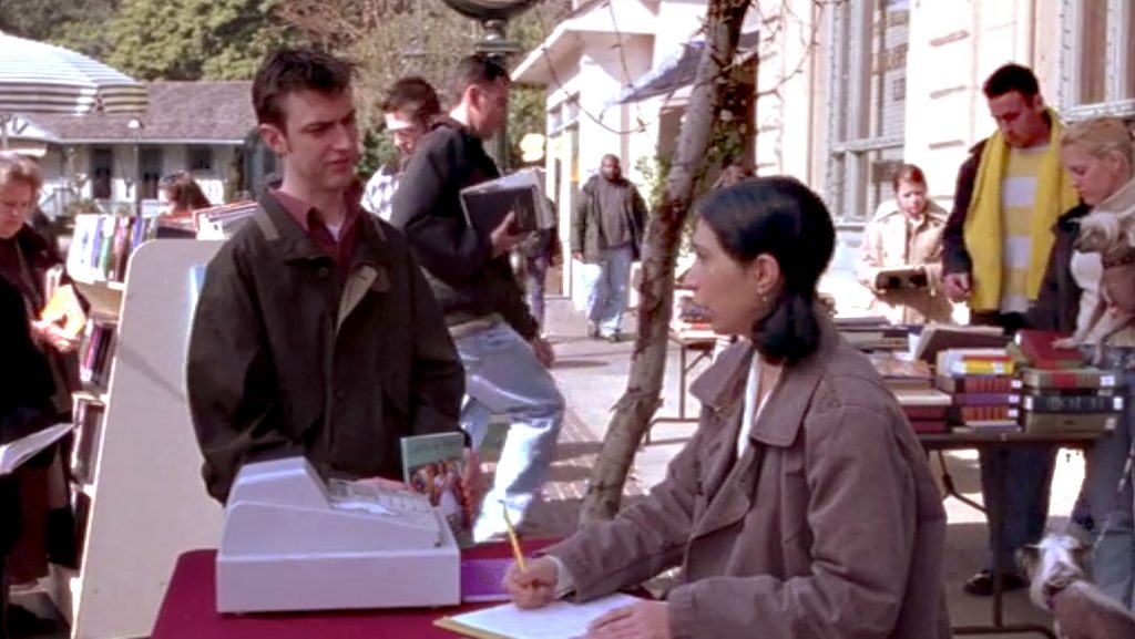 Stars Hollow vs. Real Life: An Analysis from a Local in Kent ...